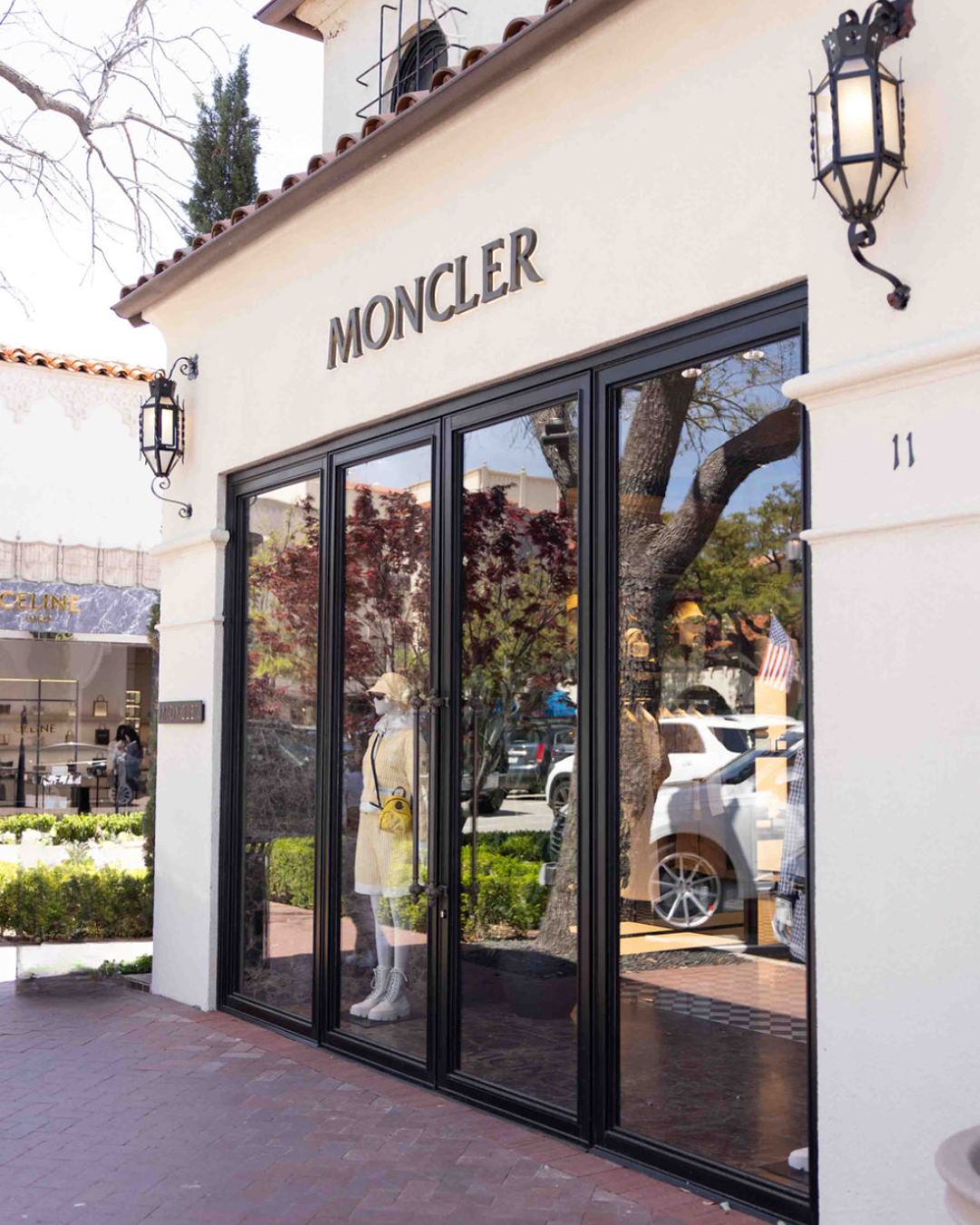 Luxury Shopping and Fine Dining at Highland Park Village