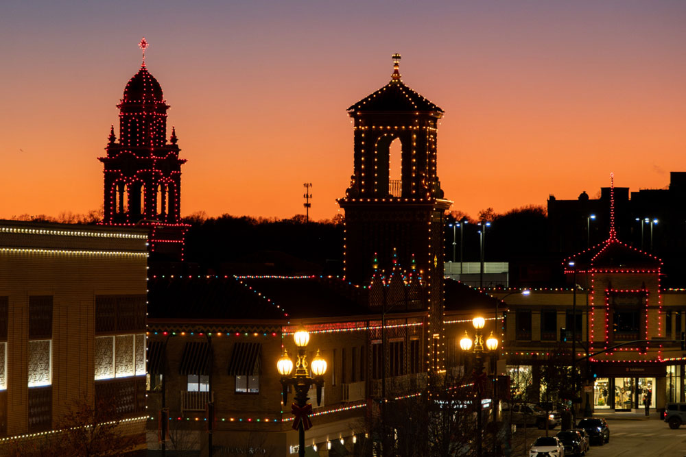 Kansas City Plaza Lights Ceremony