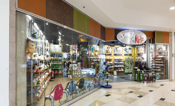 Twelve Oaks Mall | Metro Detroit's Largest Shopping Destinationn