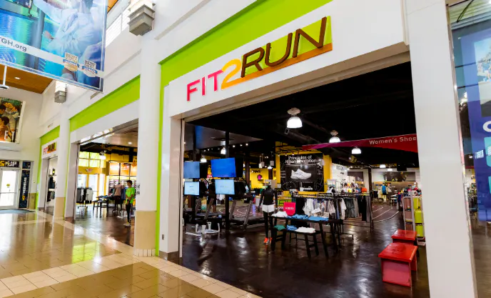 International Plaza and Bay Street | Premier Shopping and Dining in ...