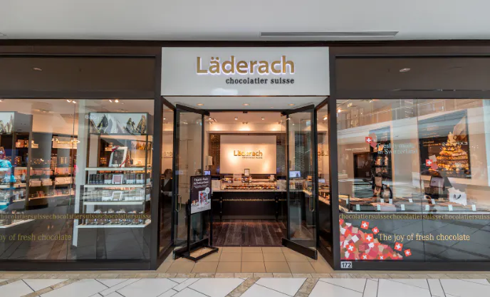 International Plaza and Bay Street | Premier Shopping and Dining in ...